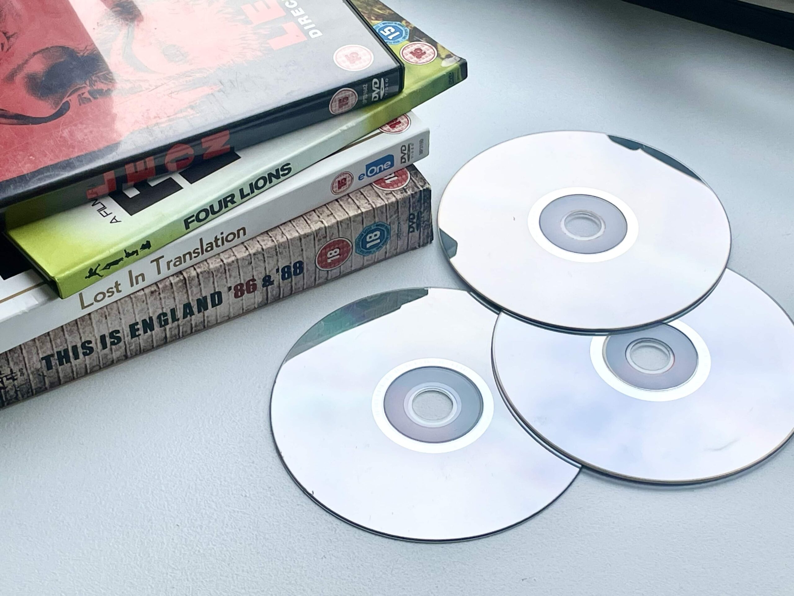 DVDs could be making a comeback after boffins create disc that holds ...