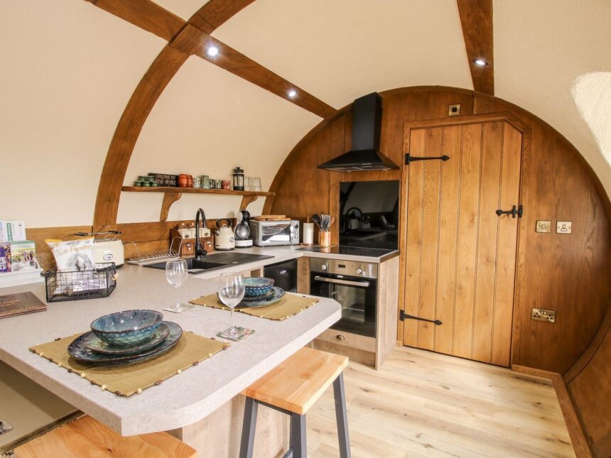 Wondered what it’s like to live in Lord of the Rings? Now you can stay ...