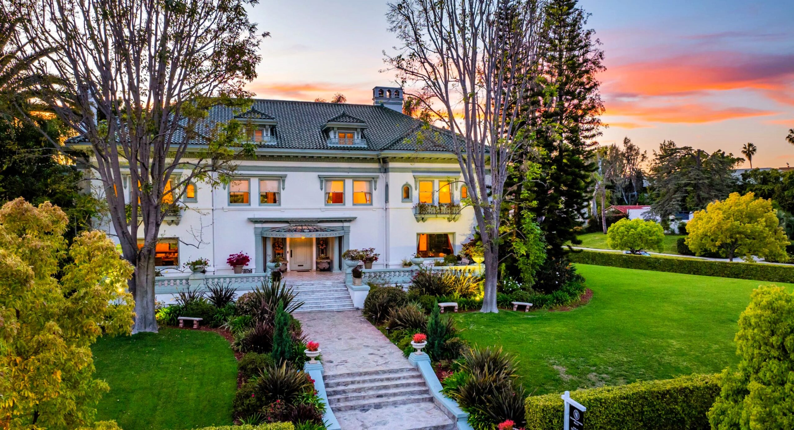 Muhammad Ali’s stunning $13m mansion up for auction in Hollywood ...