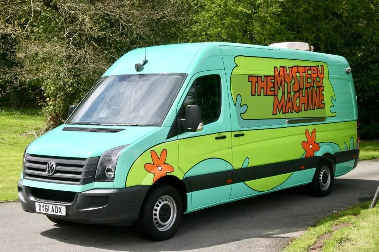 Scooby Doo ‘Mystery Machine’ van could be yours for just £1,300 - What ...