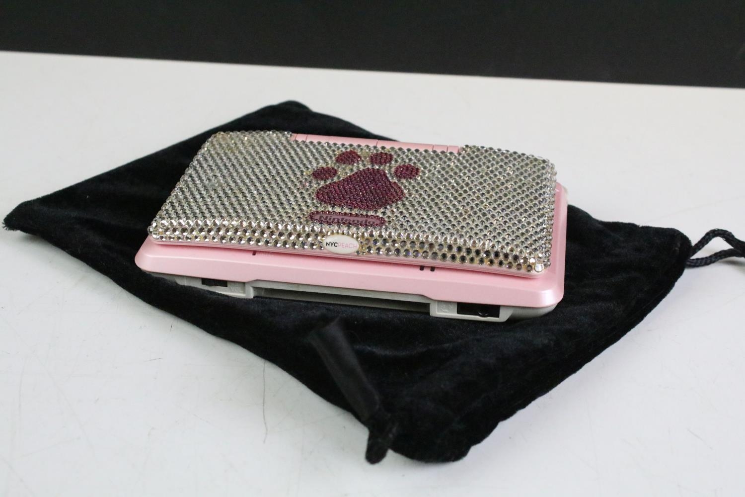 ‘World’s most expensive’ Nintendo DS expected to fetch £18,000 at ...