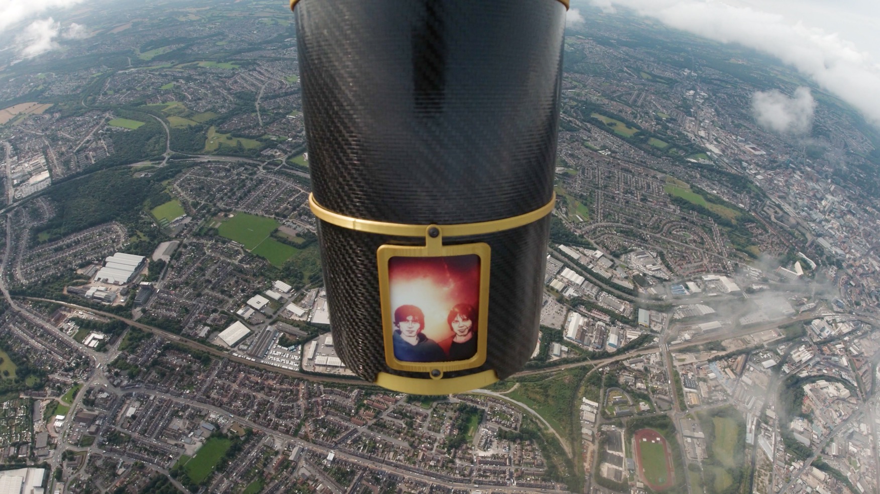 Dad whose sons, 19 and 20, died from ecstasy overdose spreads their ashes in SPACE - What's The Jam