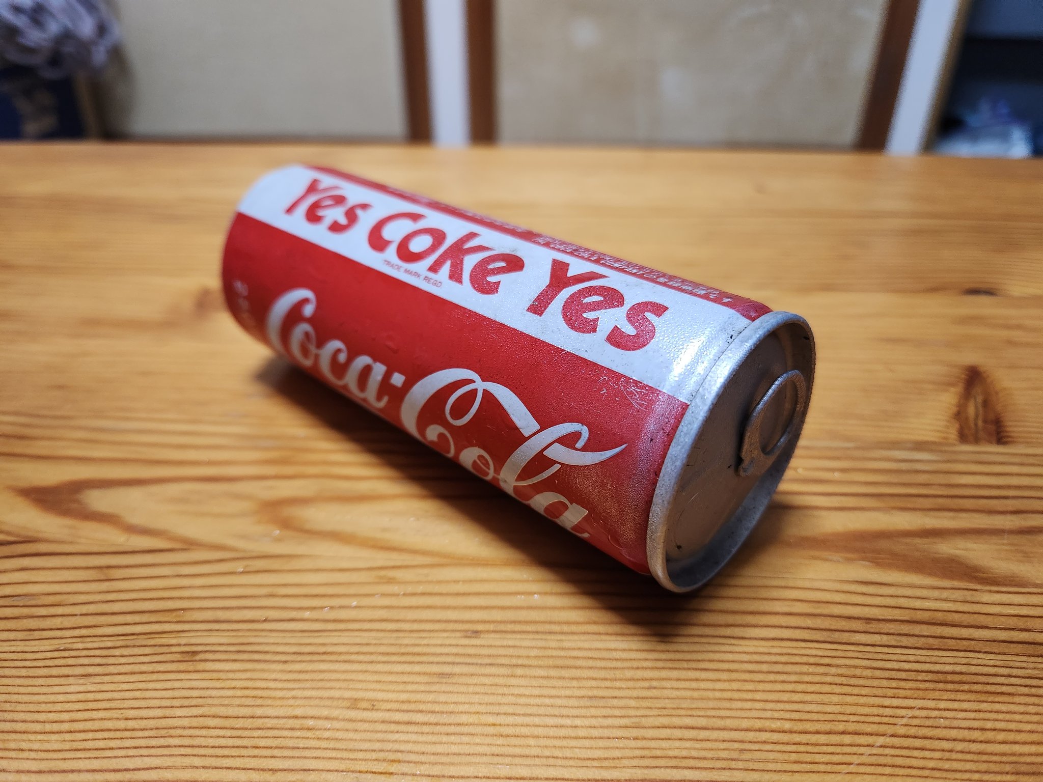 Hiker finds 40-year-old Coke can on mountain and DRINKS IT - What's The Jam