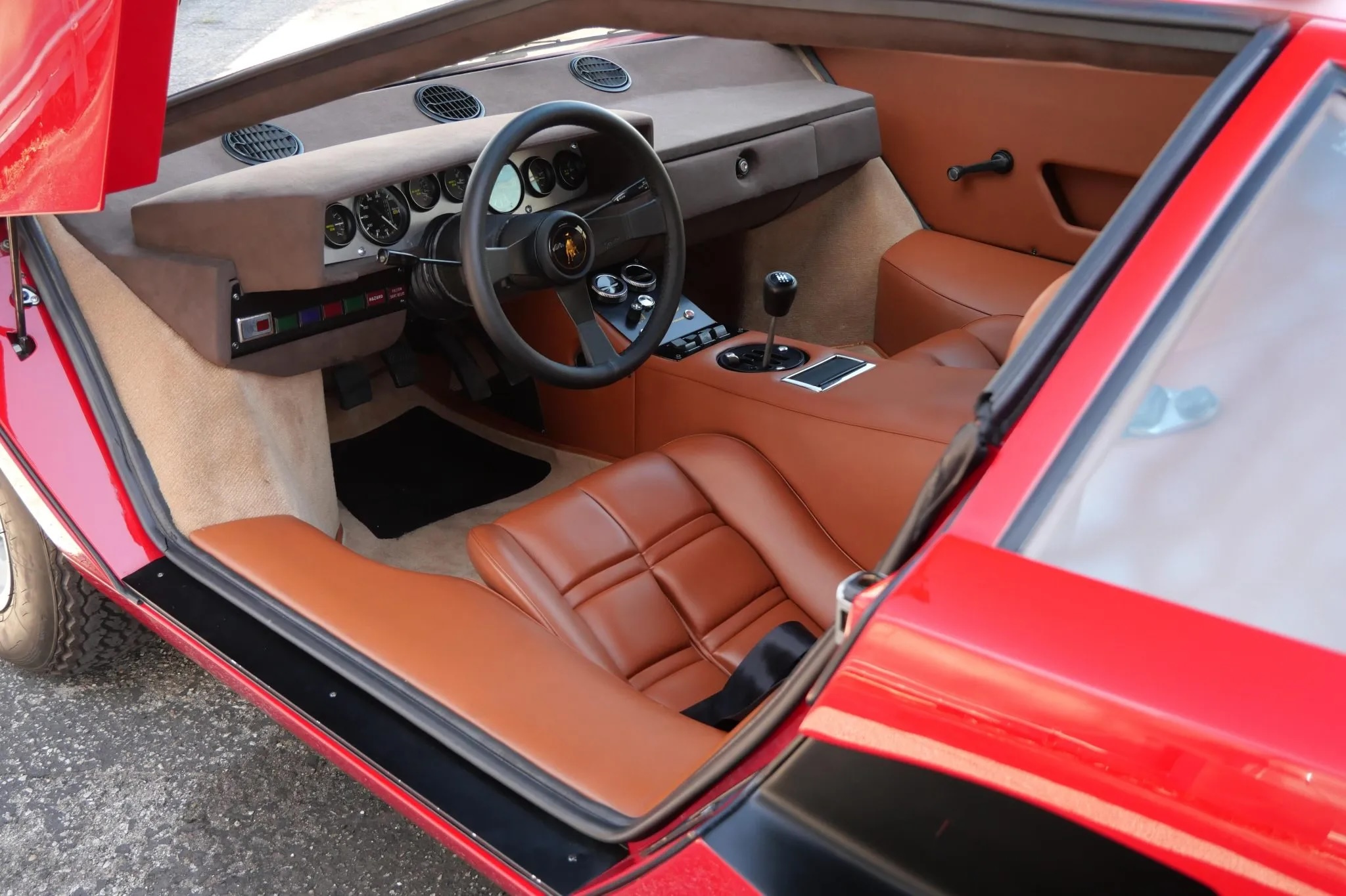 Rod Stewart’s Lamborghini sells for £550,000 at auction - What's The Jam