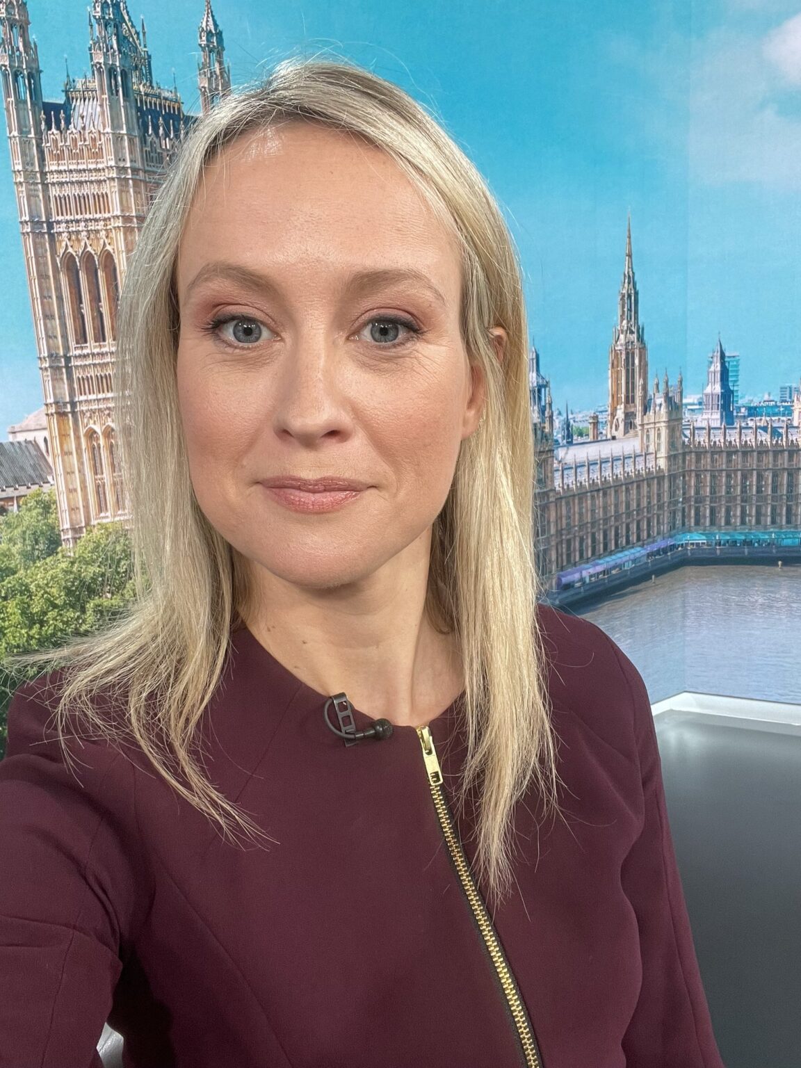 Sky presenter’s wardrobe blunder as she wears same jacket as chancellor ...
