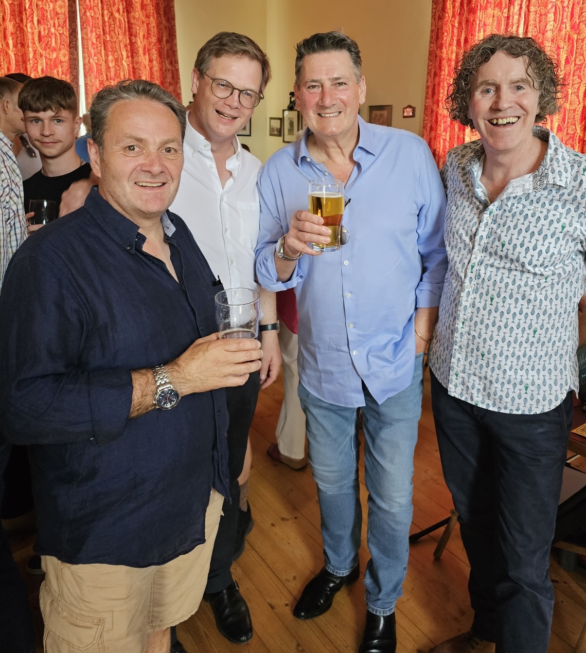Tony Hadley battles to save local boozer - What's The Jam