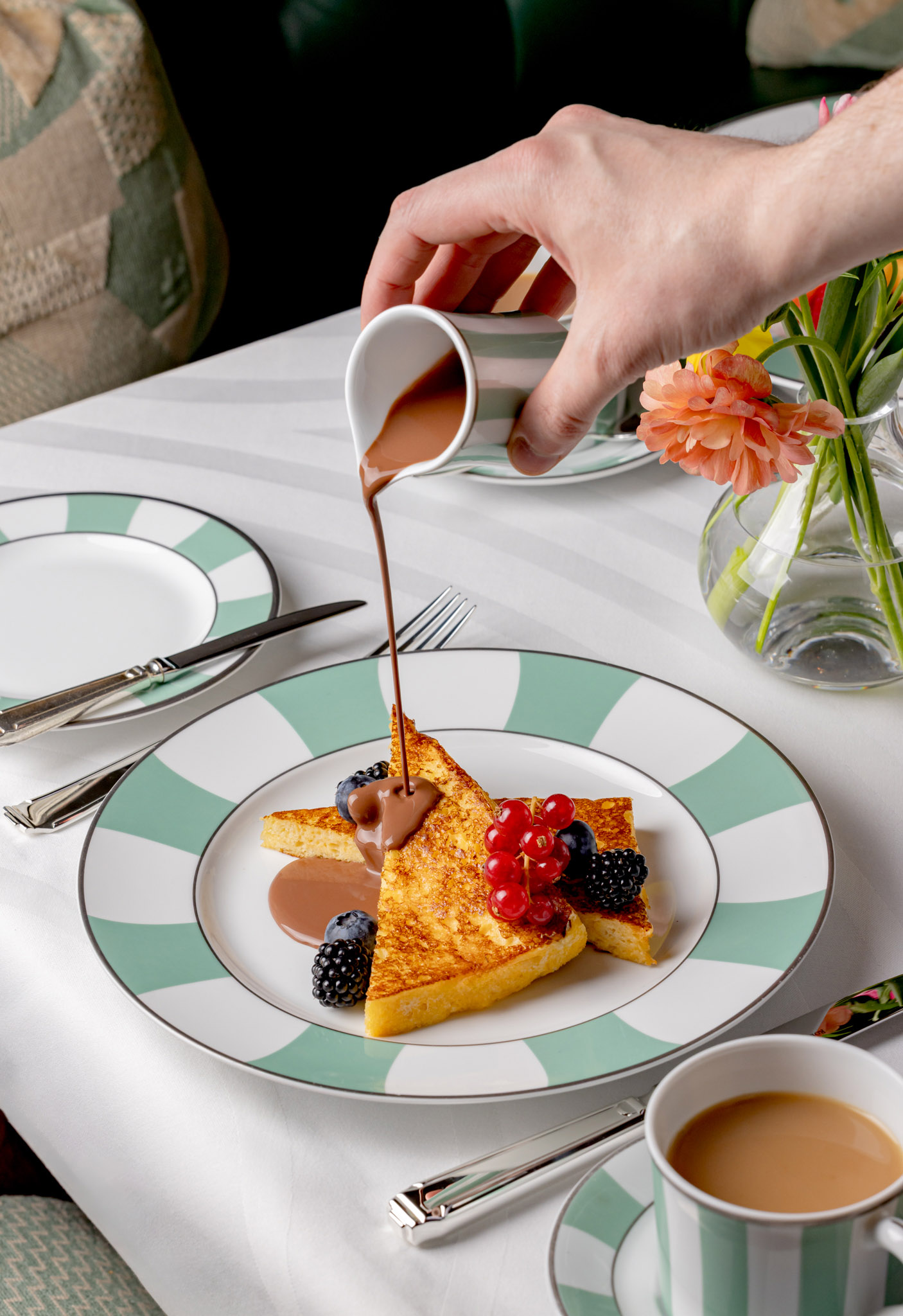 Is this the most expensive breakfast in the UK? Iconic restaurant ...