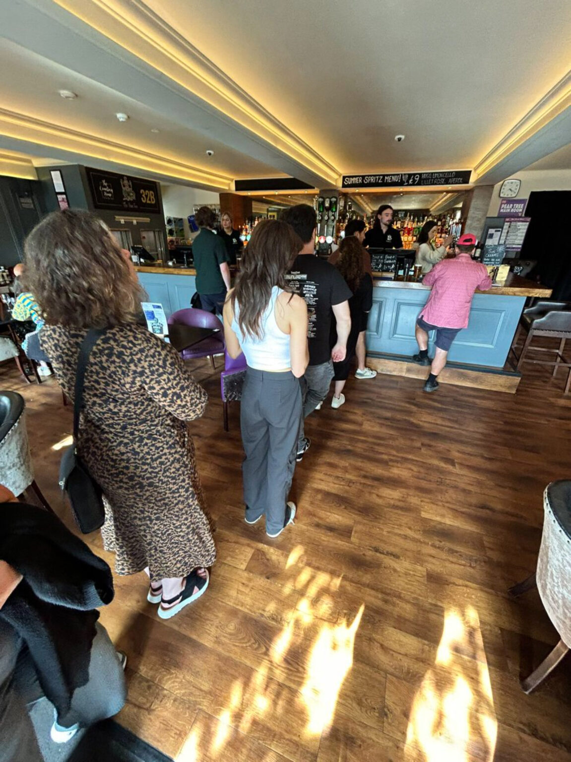 Booze-loving Brits left disgusted by new ‘epidemic’ where punters form ...