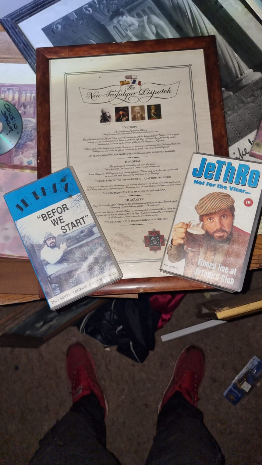 Inside abandoned comedy club that belonged to British stand-up legend ...