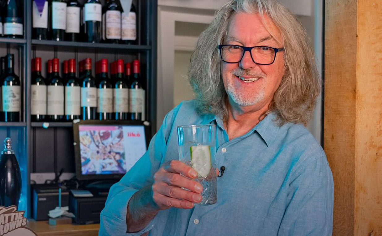 Jeremy Clarkson’s ‘f*ck off’ helmet for Oisin Tymon sells for £3,800 ...