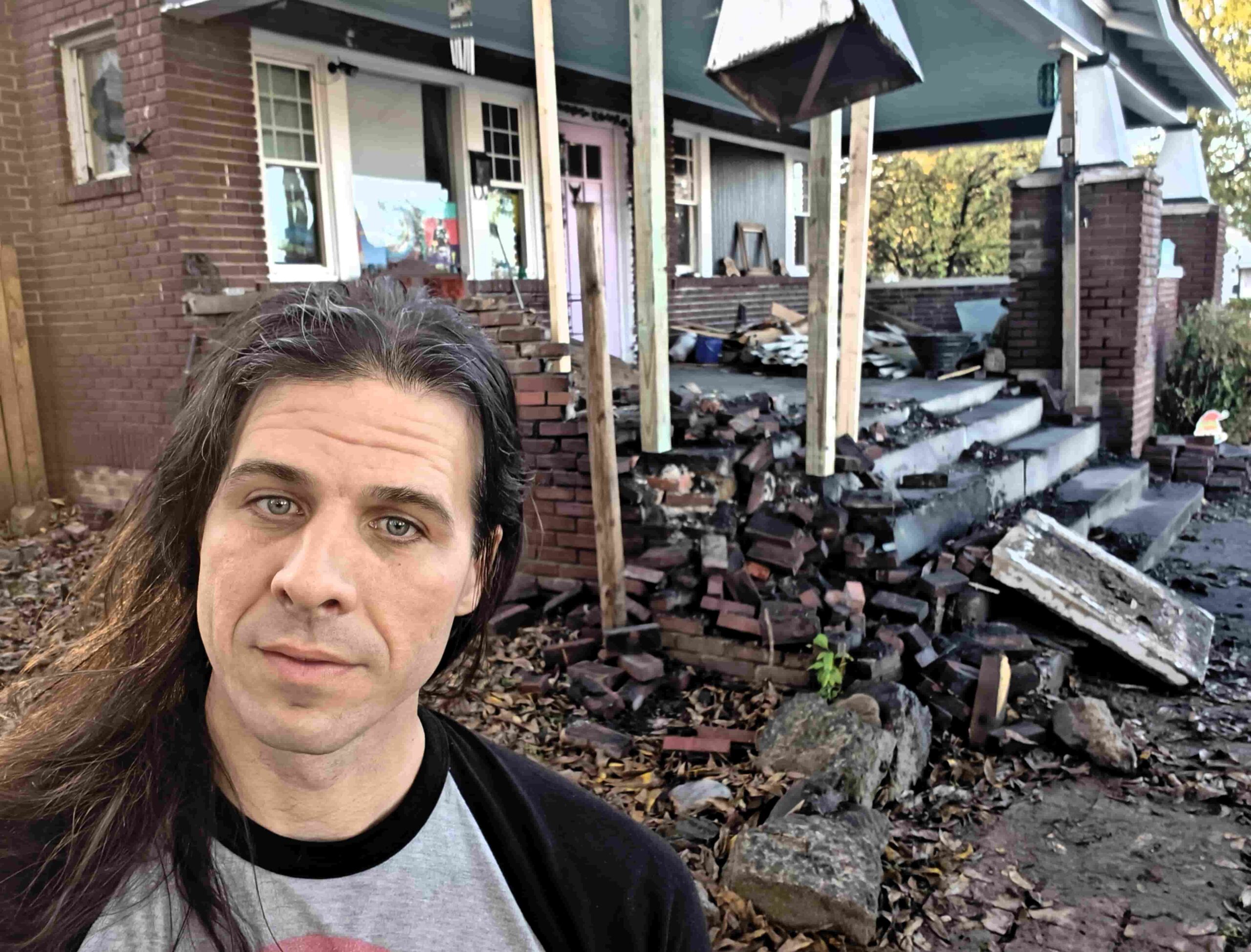 Car crashes into family home and destroys entire porch – leaving ...