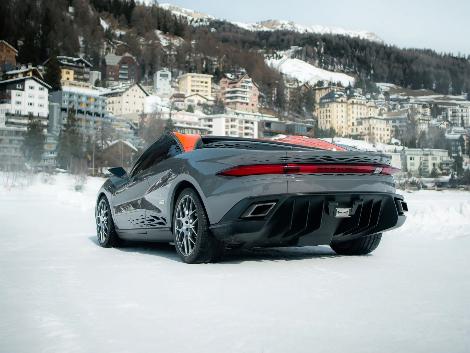 Rare wedge-shaped car goes on sale for £425,000 - What's The Jam