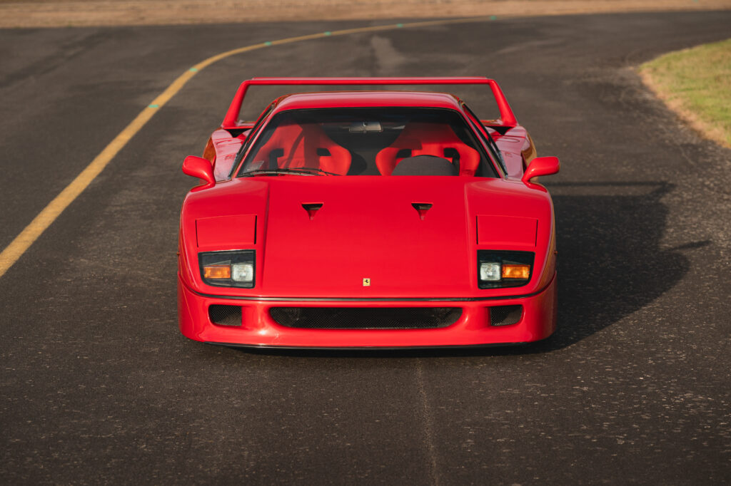 Classic 90s Ferrari F40 – with one owner for last 31 years – to fetch £ ...