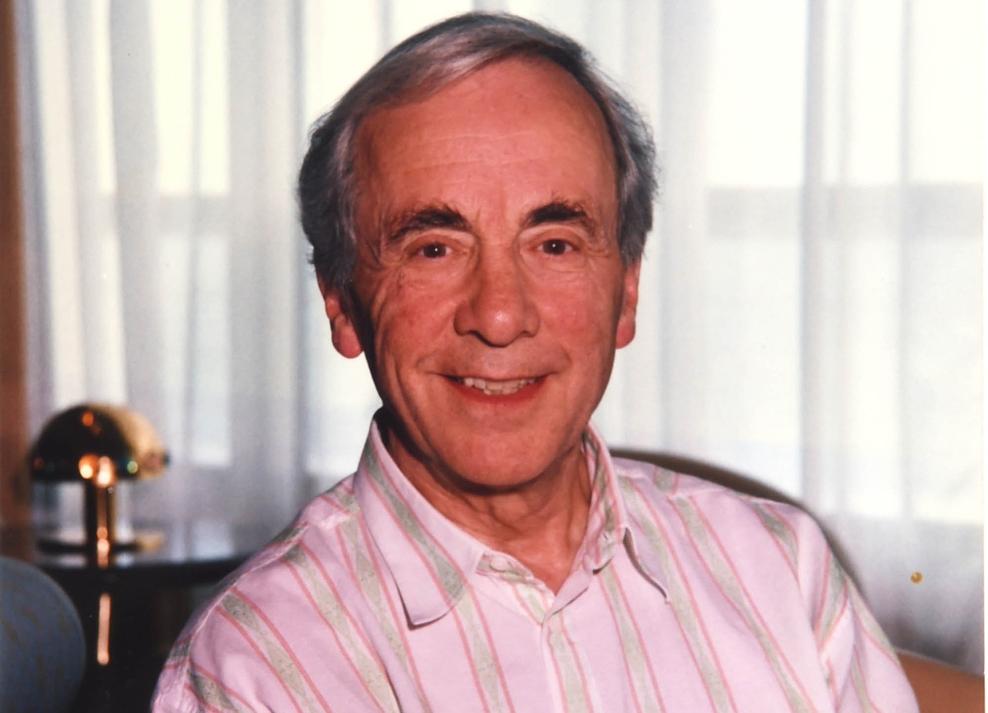 Andrew Sachs’ old Fawlty Towers scripts sell for £9,000 at auction - What's The Jam